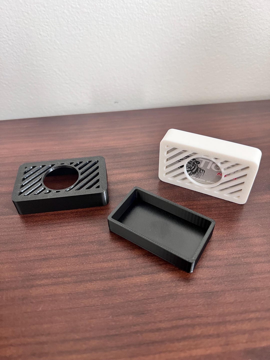 Double Edge Blade Travel Case 3D Printed - Safe & Compact Blade Storage ...