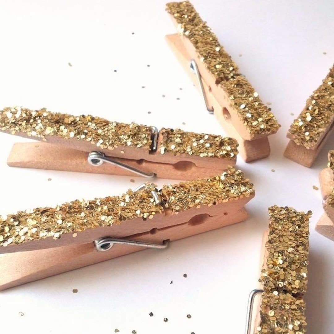 Gold -OR- Silver Glitter Clothespins - Full Size - Place Card Holder ...