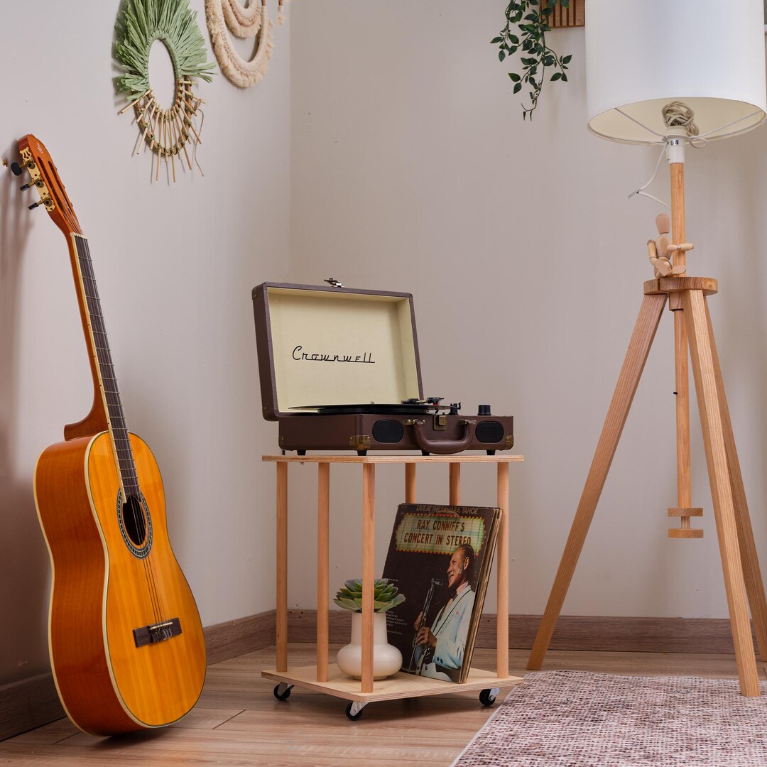 Handmade Vinyl Record Storage and Record Player Stand: Music Setup in ...