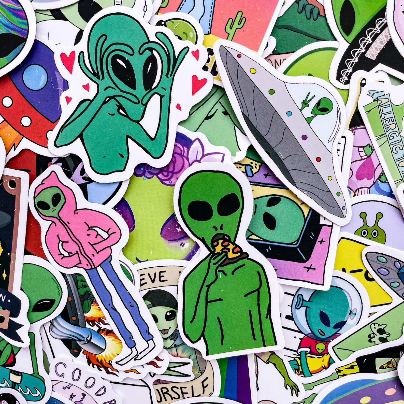 50pcs UFO Stickers, Alien Stickers, Space Stickers, Funny Cartoon ...