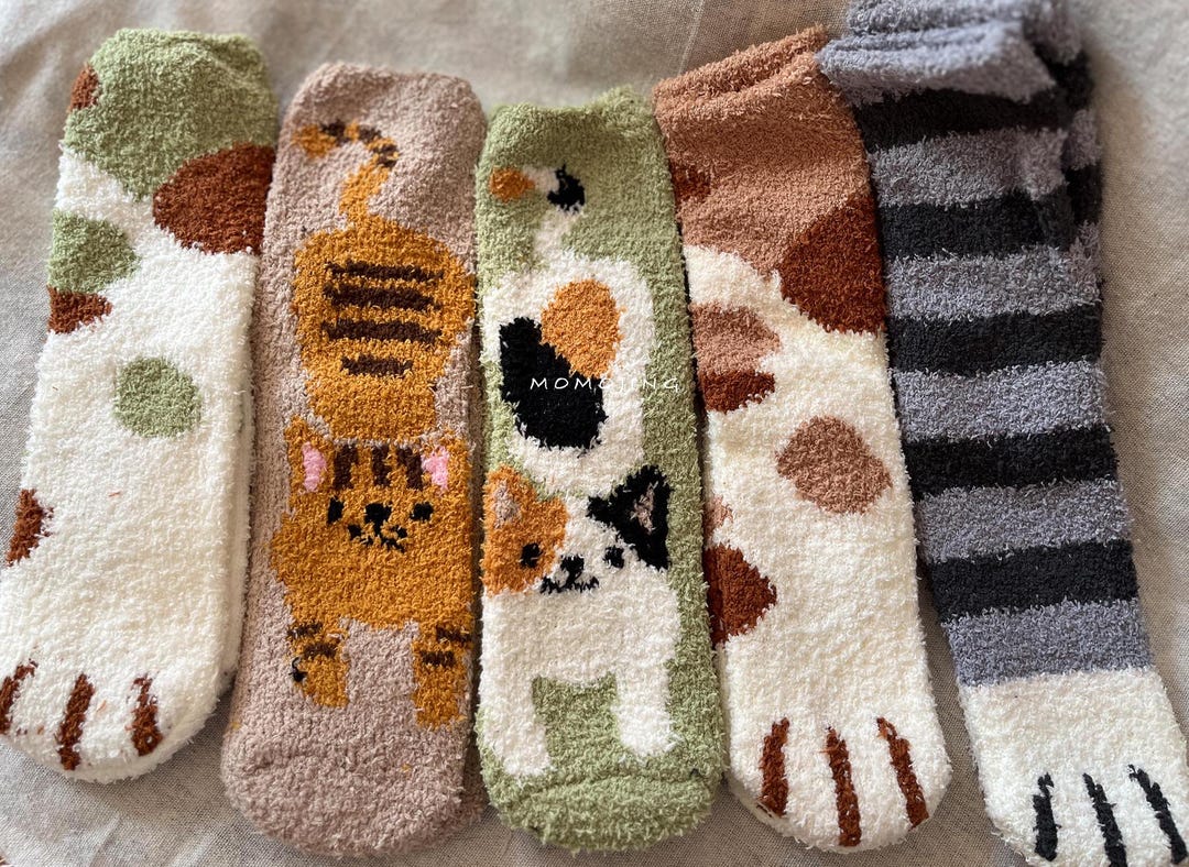 5 Types of Cozy Cat Paw Fuzzy Socks - Animal Print Fluffy Floor Socks ...