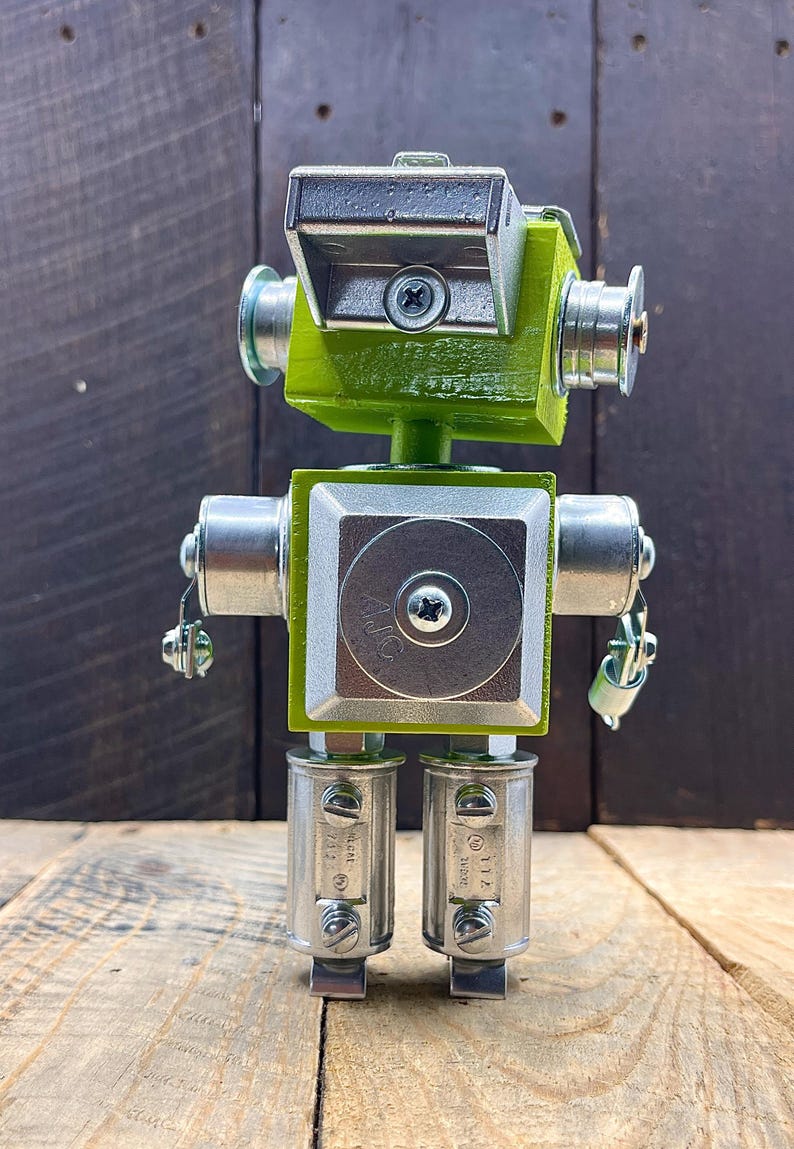 Ralph | Retro Robot | Asimov Robot | Retro Future Robot | Upcycled ...