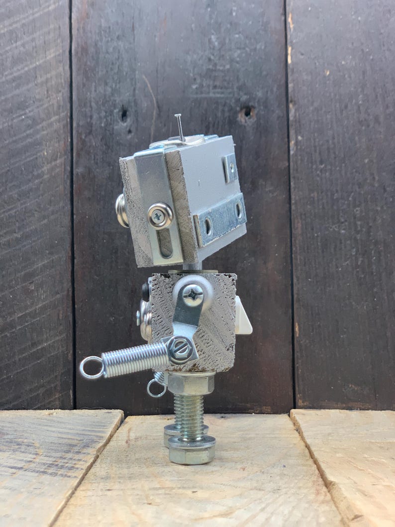 Bassel Retro Robot Asimov Robot Retro Future Robot Upcycled Robot Robot ...