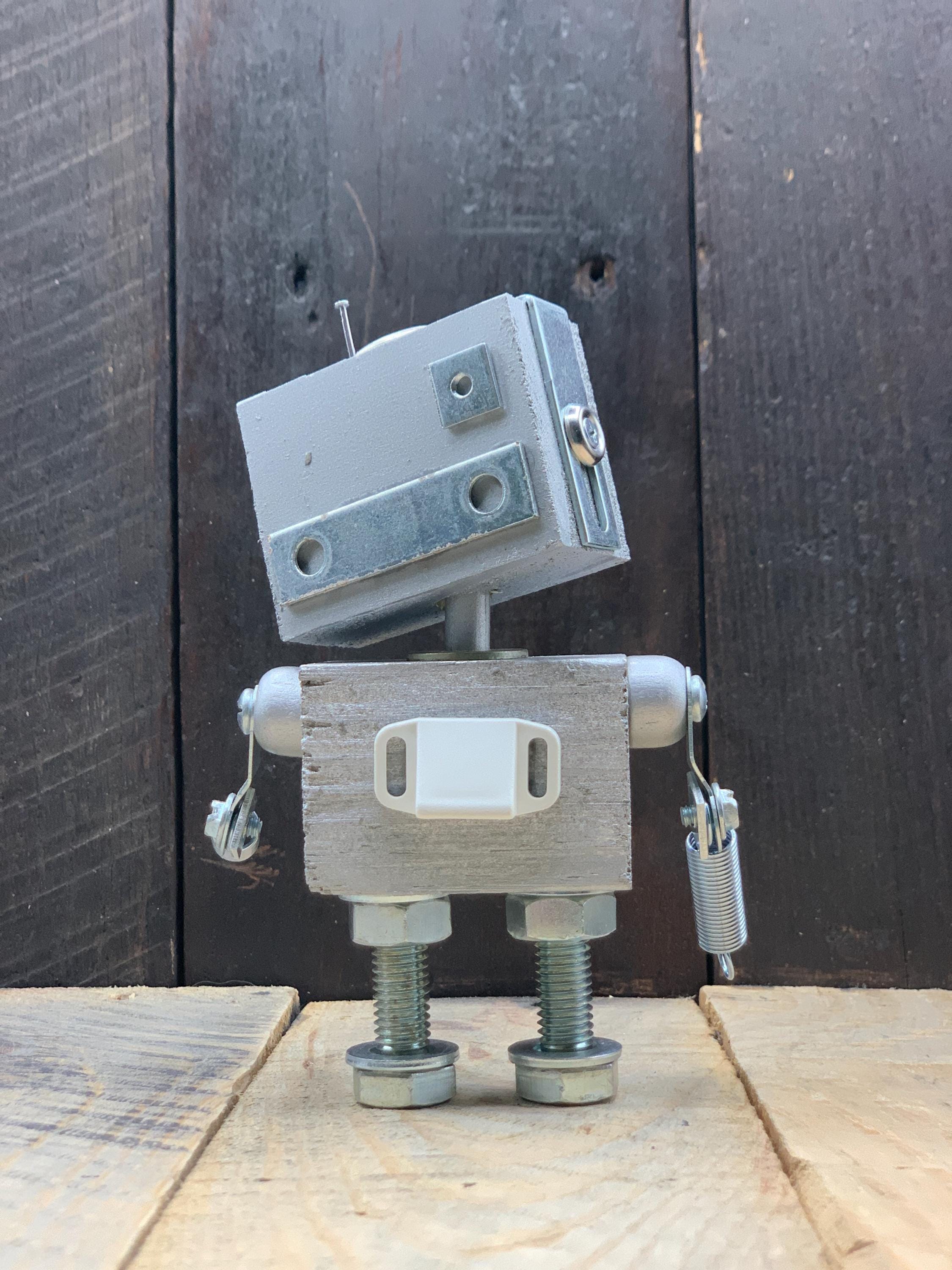 Bassel Retro Robot Asimov Robot Retro Future Robot Upcycled Robot Robot ...