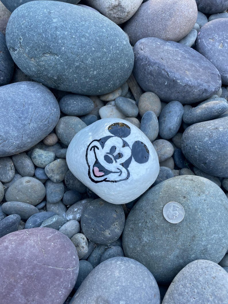 Hand Painted Rock-mickey Mouse - Etsy