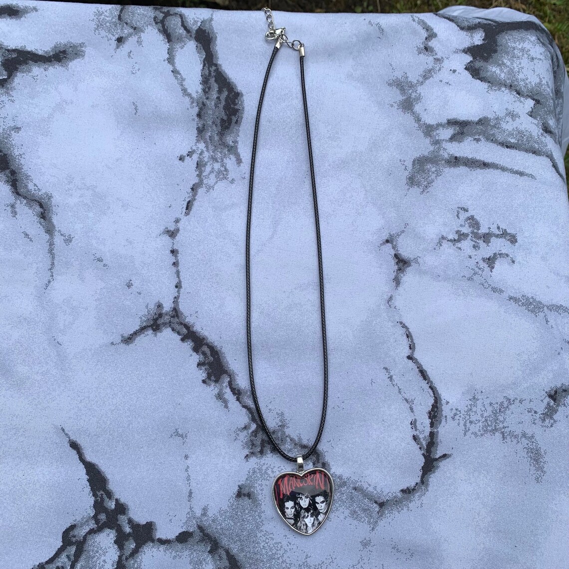 Maneskin Heart Pendant Necklace Gift - Etsy
