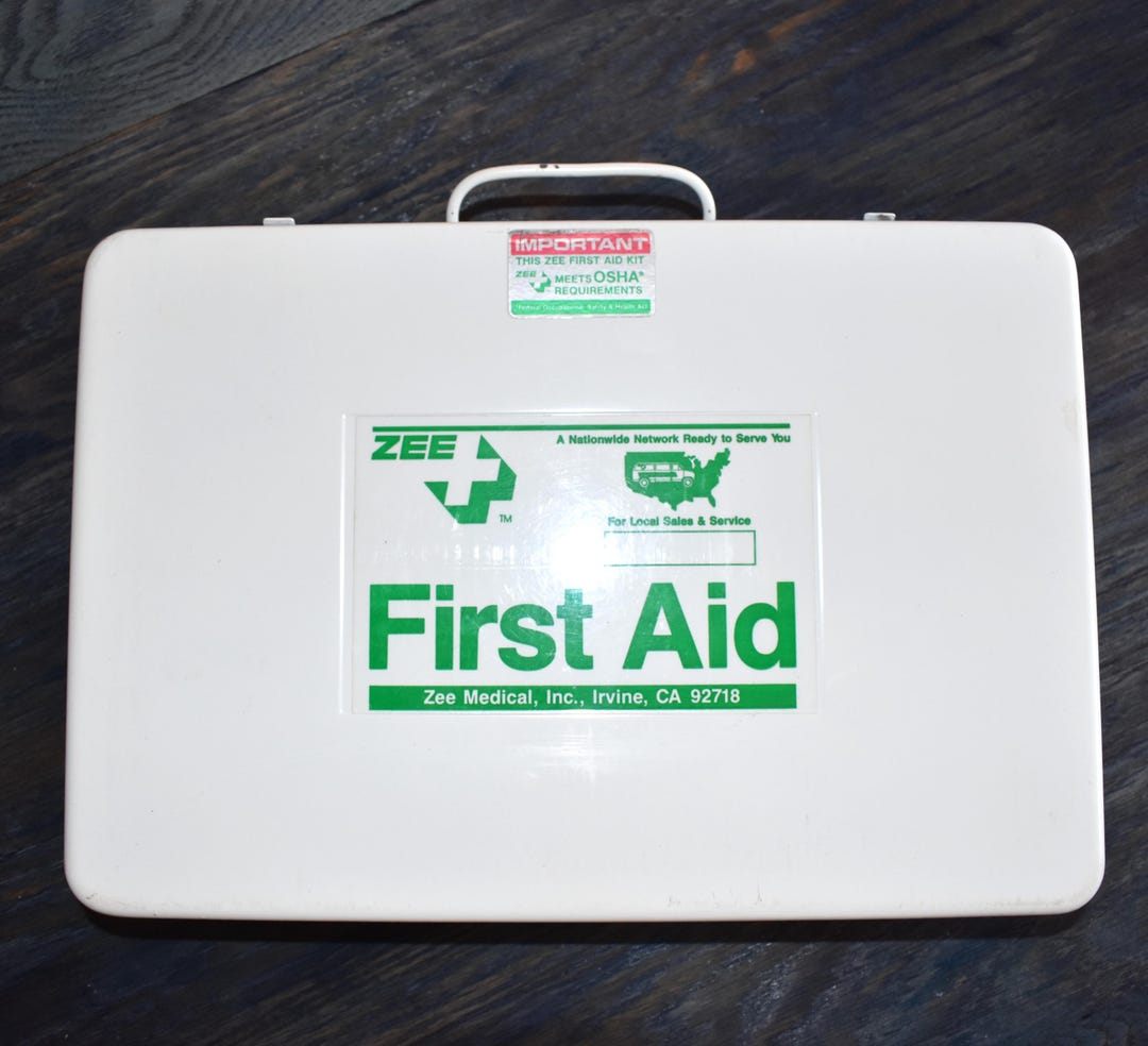 Vintage Zee First Aid Wall and Carry Kit FREE SHIPPING - Etsy