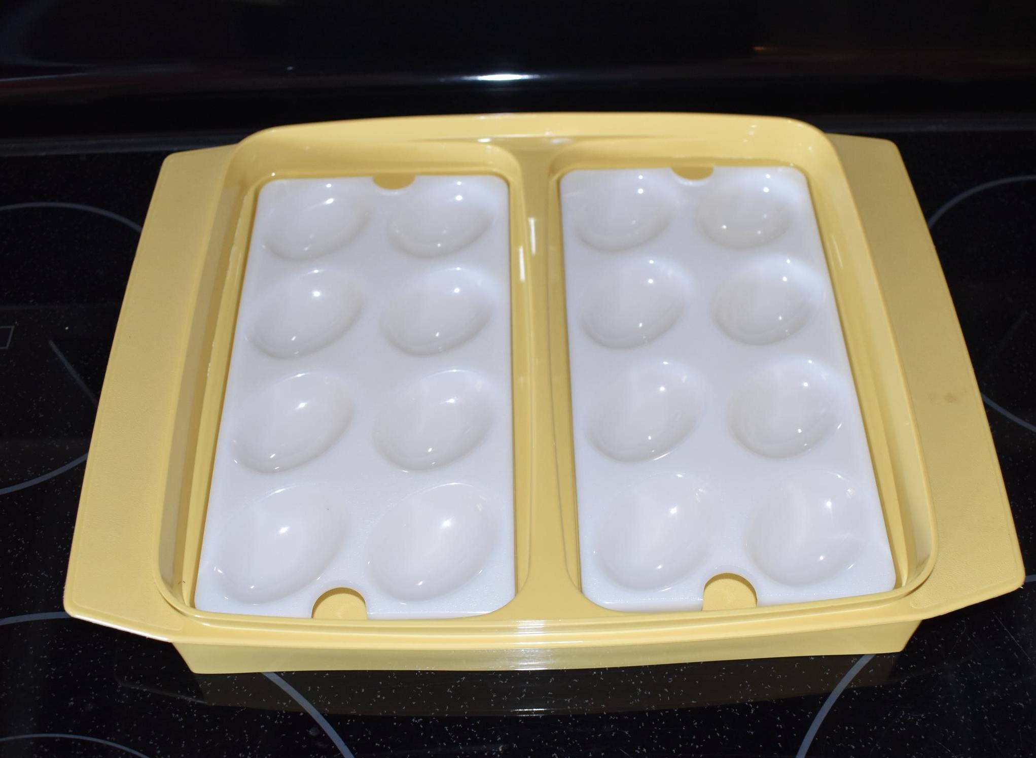Vintage Tupperware Devil Egg Crate Tray FREE SHIPPING - Etsy