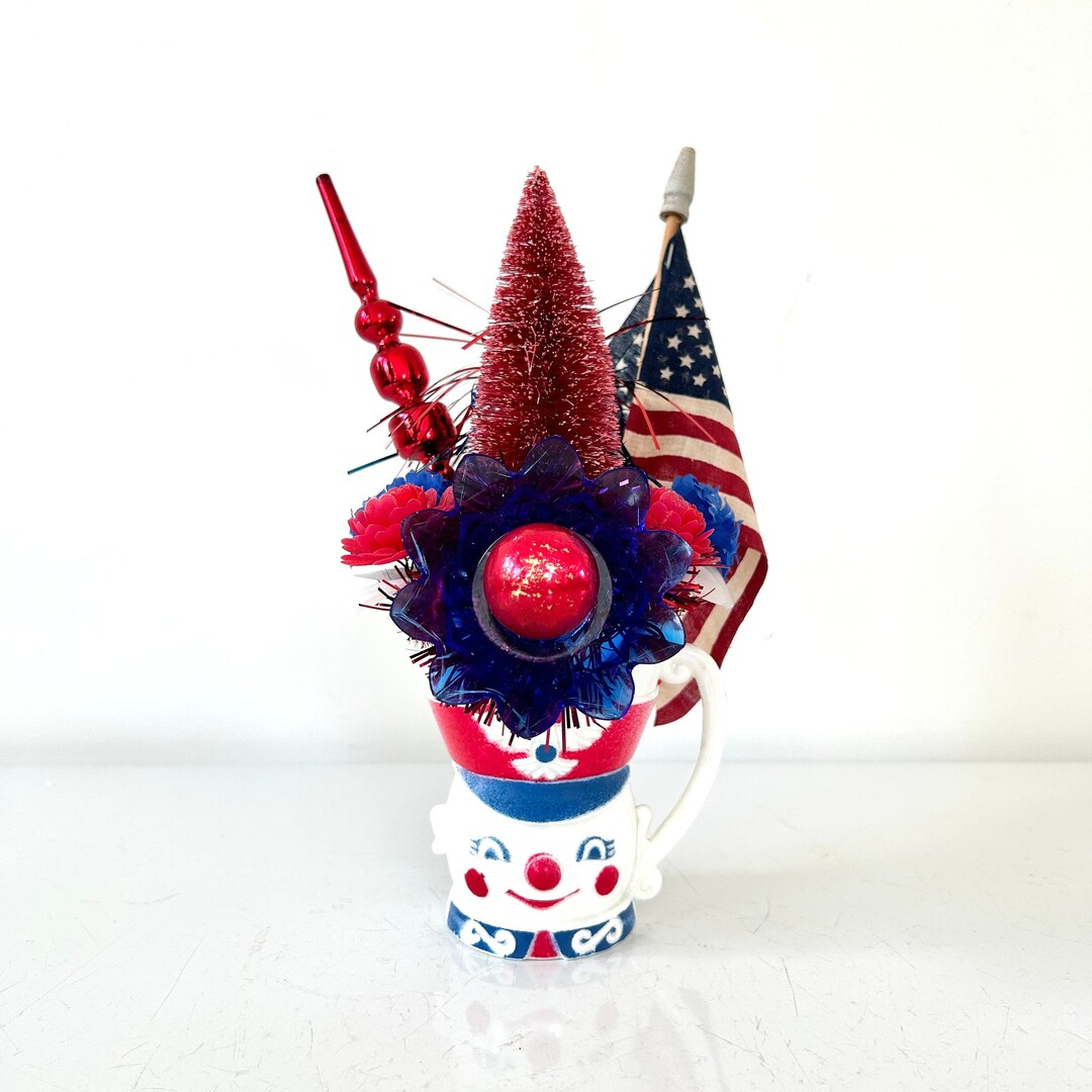 Vintage Assemblage Patriotic July 4 Summer Arrangement Flag Tree Topper ...