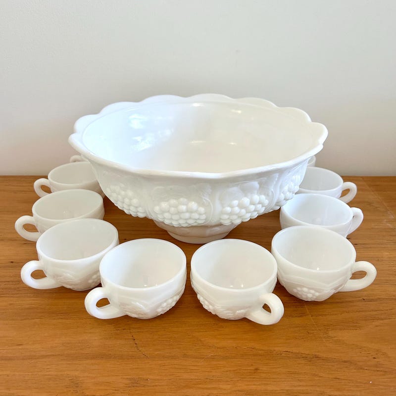 Old Vintage Punch Bowl - Etsy