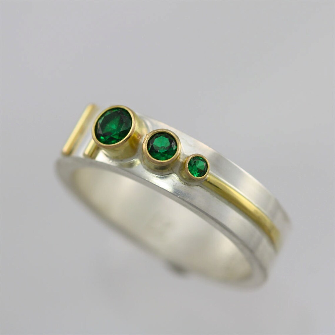 3 Stone Sequence Ring 14K (emerald) Made to Order - Etsy
