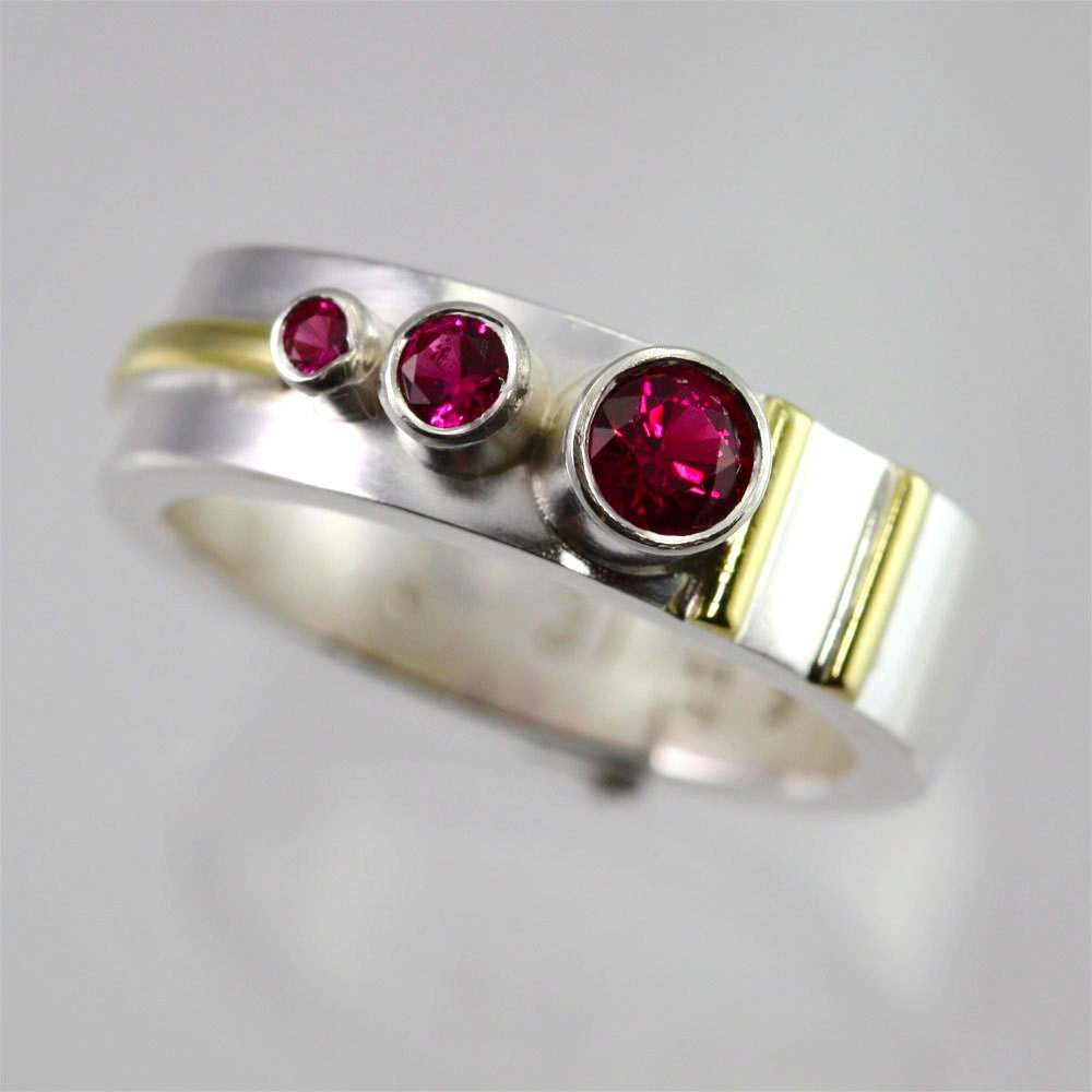3 Stone Sequence Ring 14K ruby | Etsy