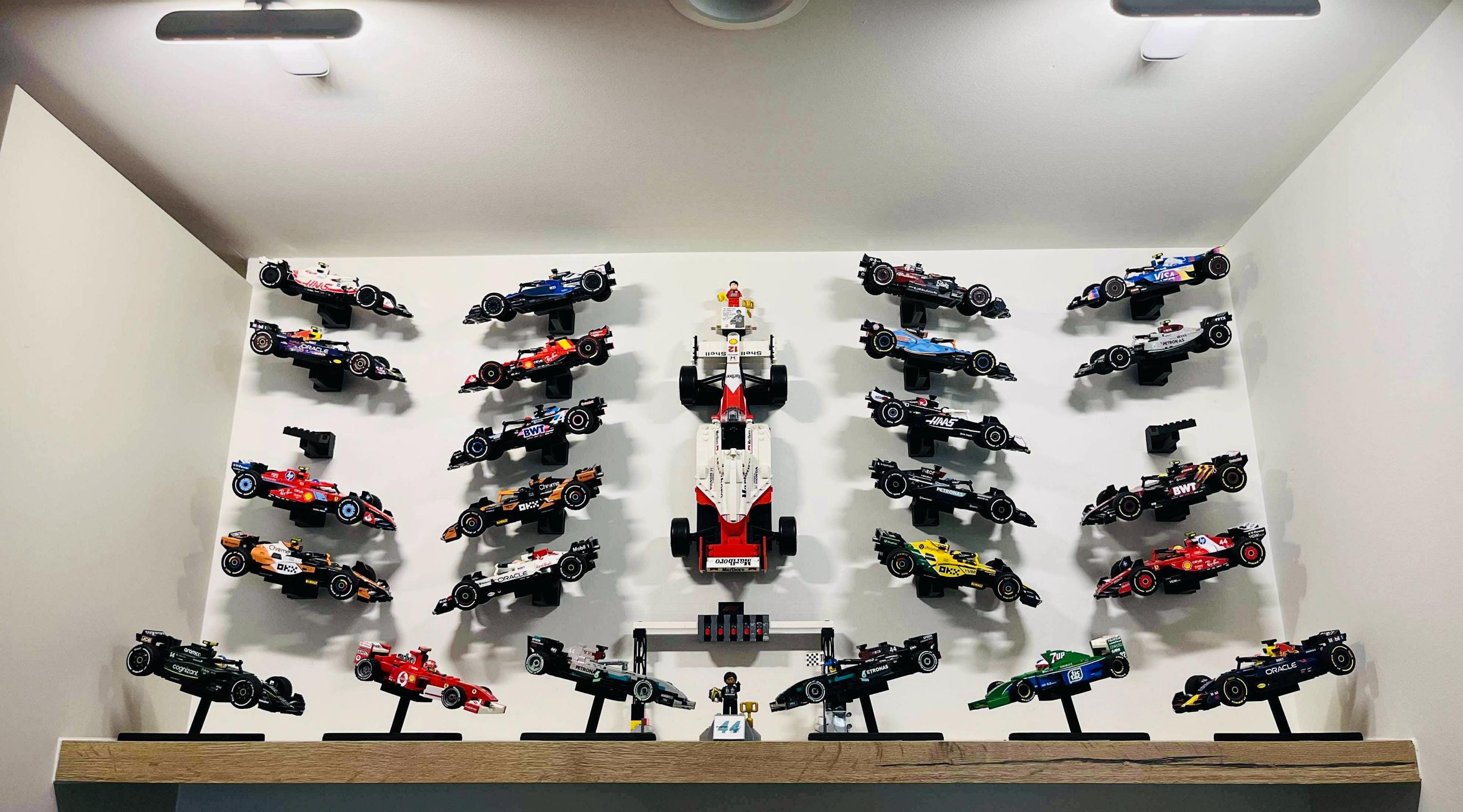 F1 Speed Champions Display Stand | 2025 F1 Lego Set | 3D Printed Desk ...