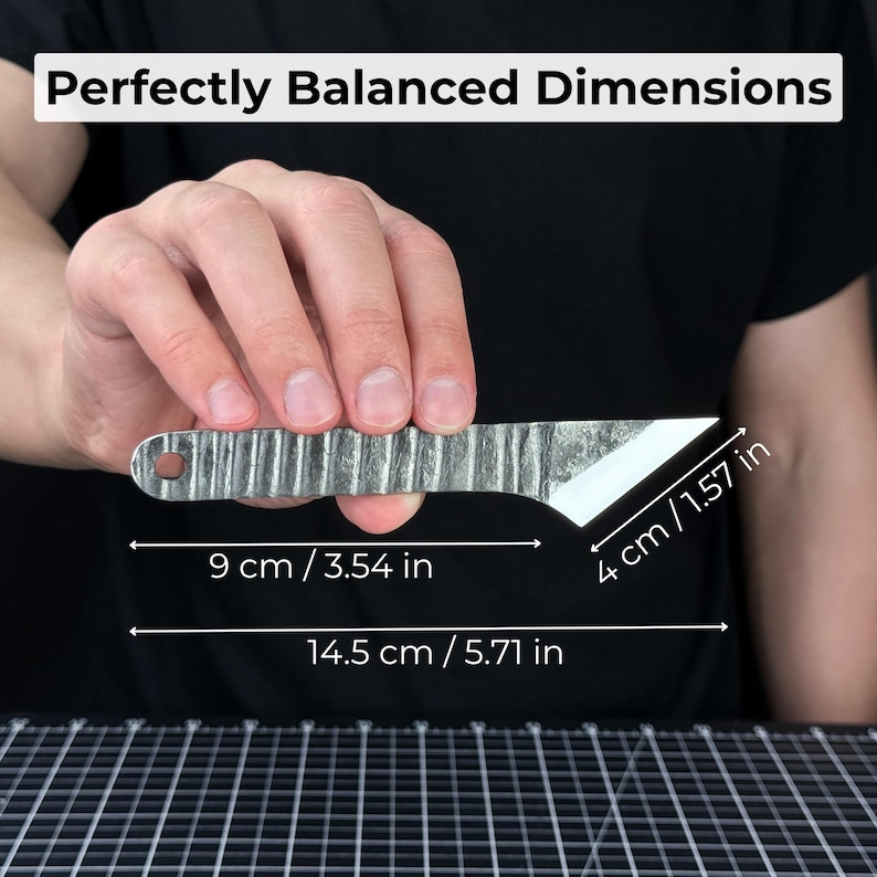 Kiridashi – a Compact and Razor-sharp Knife. Japanese Style Blade. Hand ...