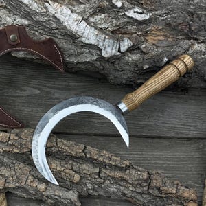 Crescent Moon Boline for Ritual Ceremonies. Sharp Carbon Steel Blade ...