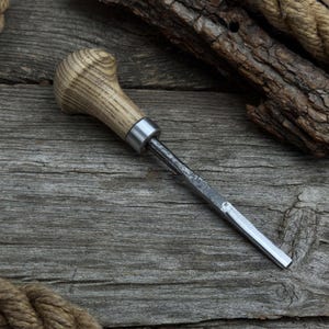 Small Wood Carving Gouge With Palm Handle. Sharp Carbon Steel Blade ...
