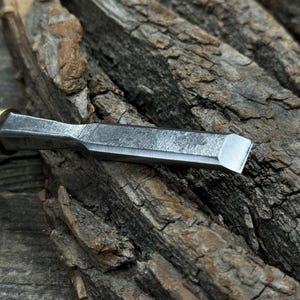 Small Wood Carving Chisel With Palm Handle. Razor Sharp Blade. Hand ...