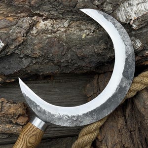Crescent Moon Boline for Ritual Ceremonies. Sharp Carbon Steel Blade ...