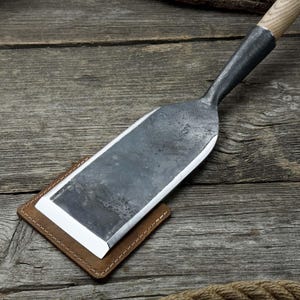 Timber Slick Chisel for Woodworking. Sharp Carbon Steel Blade, Ash Wood ...