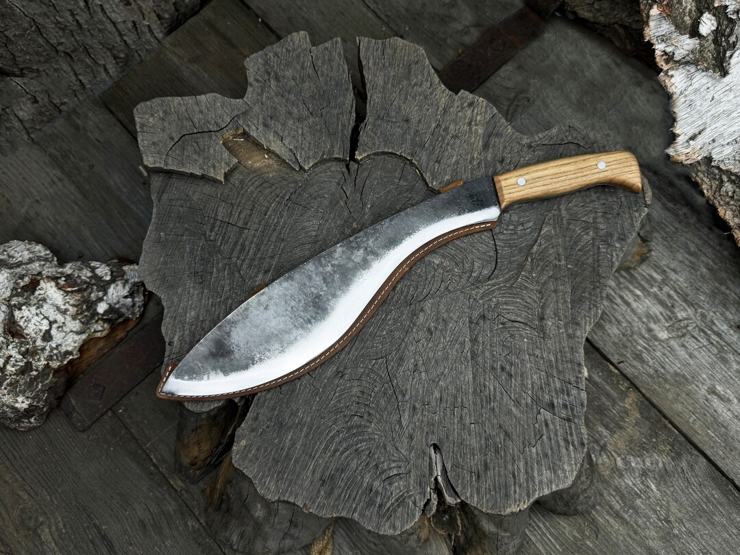 Big Camping Machete for Chopping and Cutting Through Thick Vegetation ...