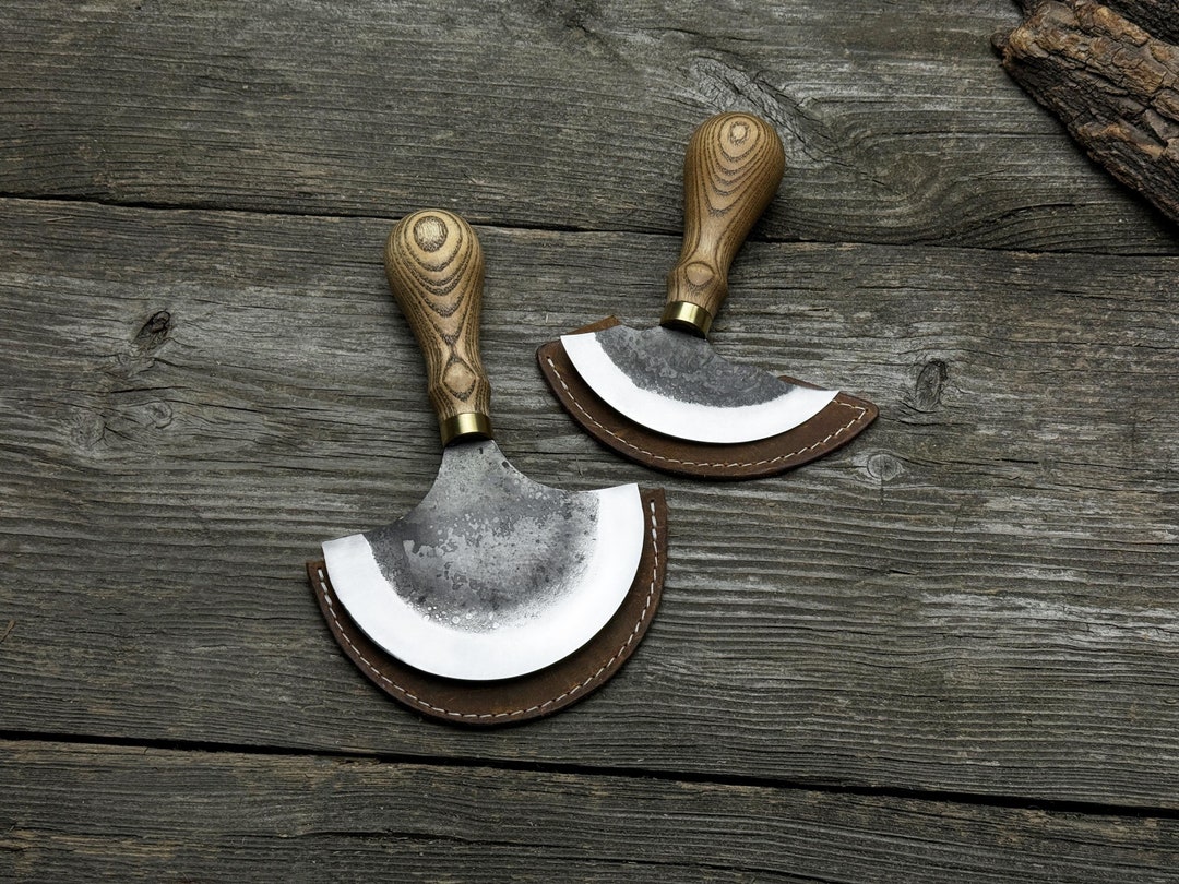 2-piece Leather Round Knife Set. Razor Sharp Blades. Half Moon Knives ...