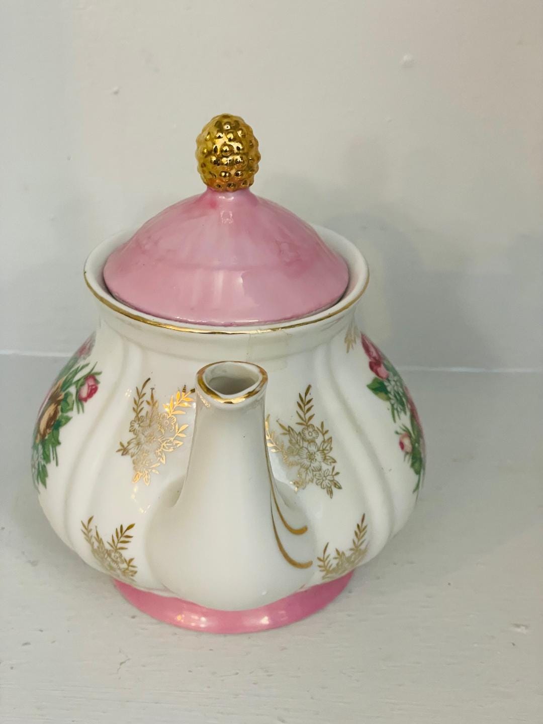 Vintage Royal Crown Fine China Teapot: Floral Pink & Gold Tea Ware - Etsy
