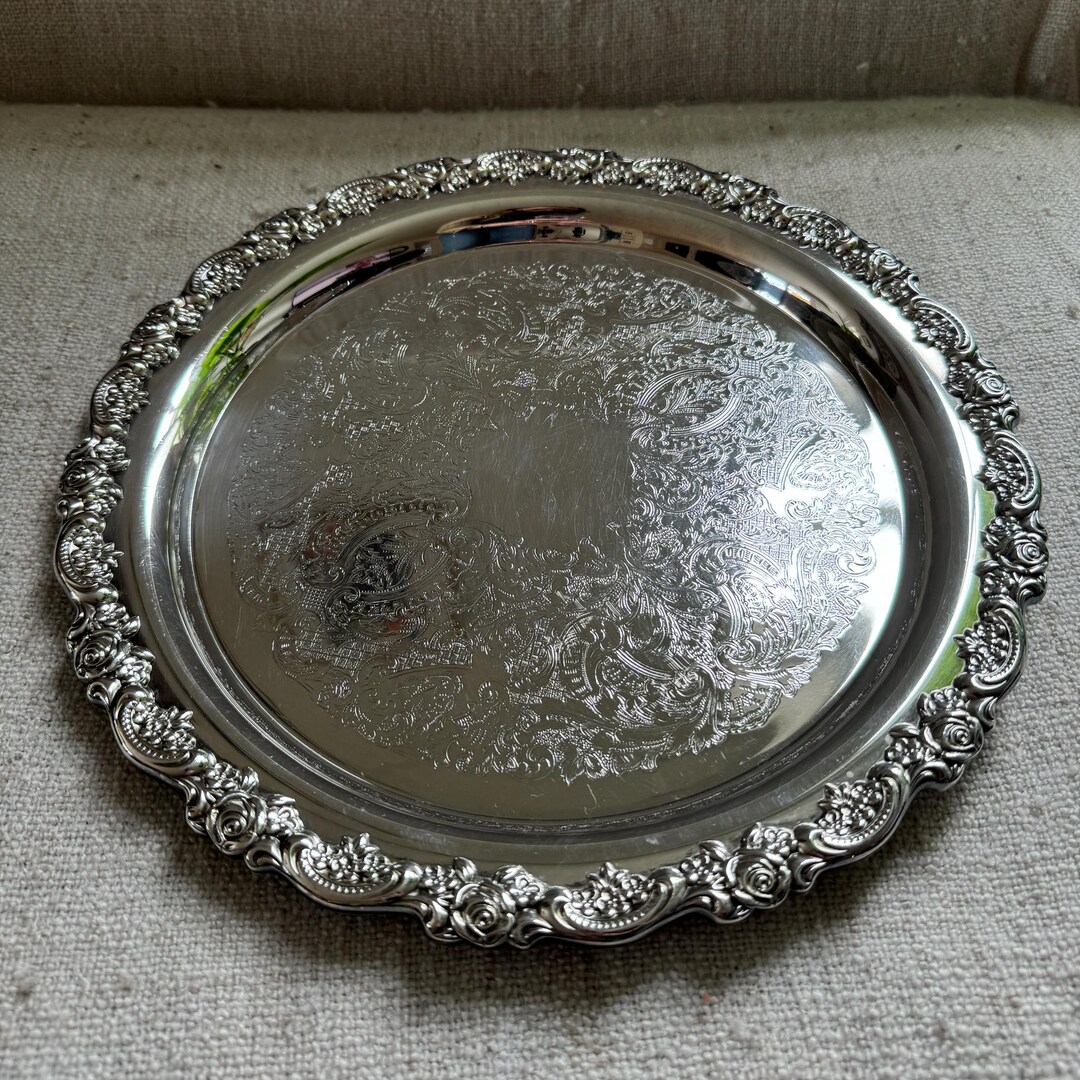 Vintage Oneida USA Rose Song Ornate Rose and Scroll Motif Scalloped 12 ...