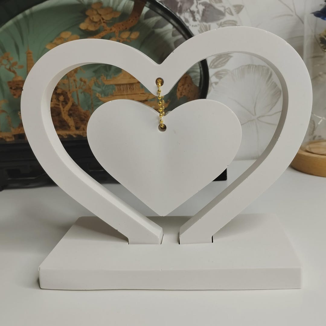 Double Heart Jesmonite Decoration With Golden Chain for Table or Shelf ...