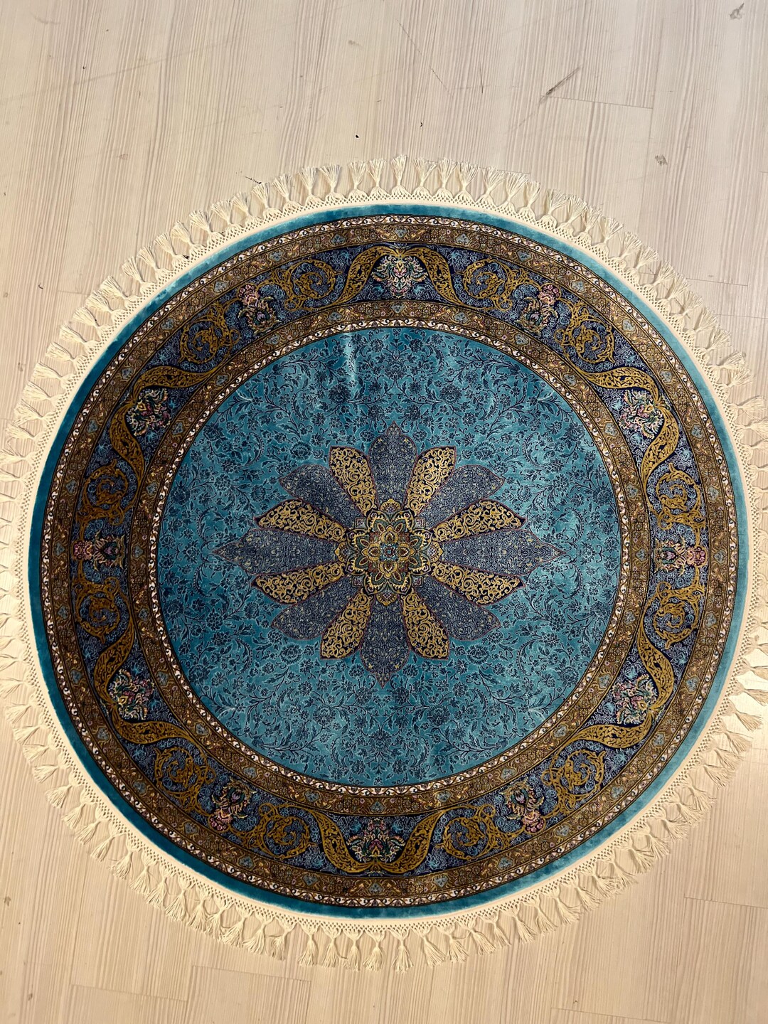 4x4 Ft Blue Gold Silk Circle Rug, Classic Office Rug, Round Rug Vintage ...