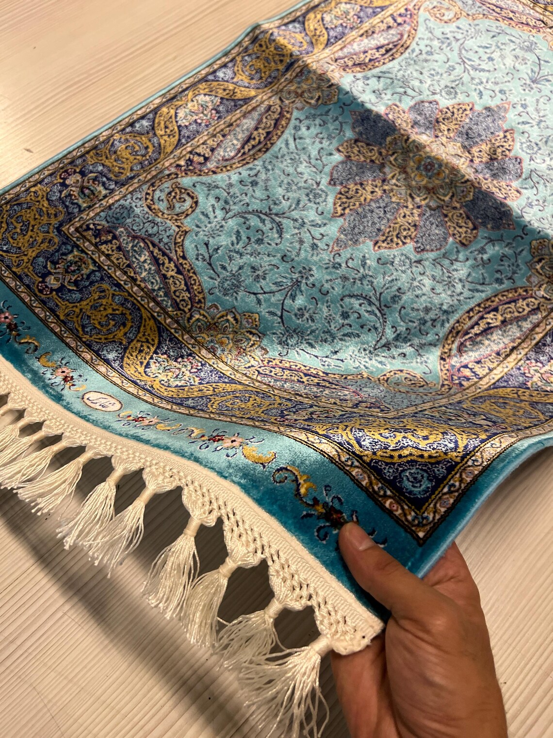 2X3 Ft 1001 Nights Mini Silk Gift Rug, Table Mini Silk Rug, Persian ...