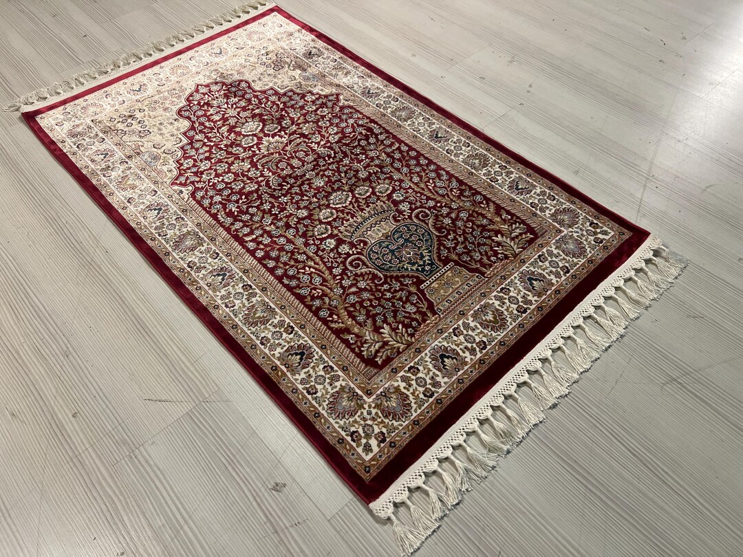 Turkish Red Silk Prayer Mat, Silk Prayer Rug, Silk Janamaz, Gift Mat ...