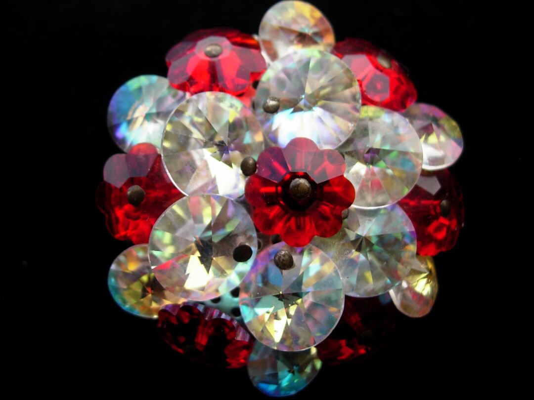 Pin o broche vintage, discos de cristal rojo y transparente de Aurora ...