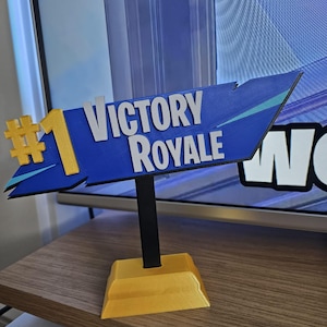 Victory Royale Sign/trophy (birthday Cake Decor) - Etsy