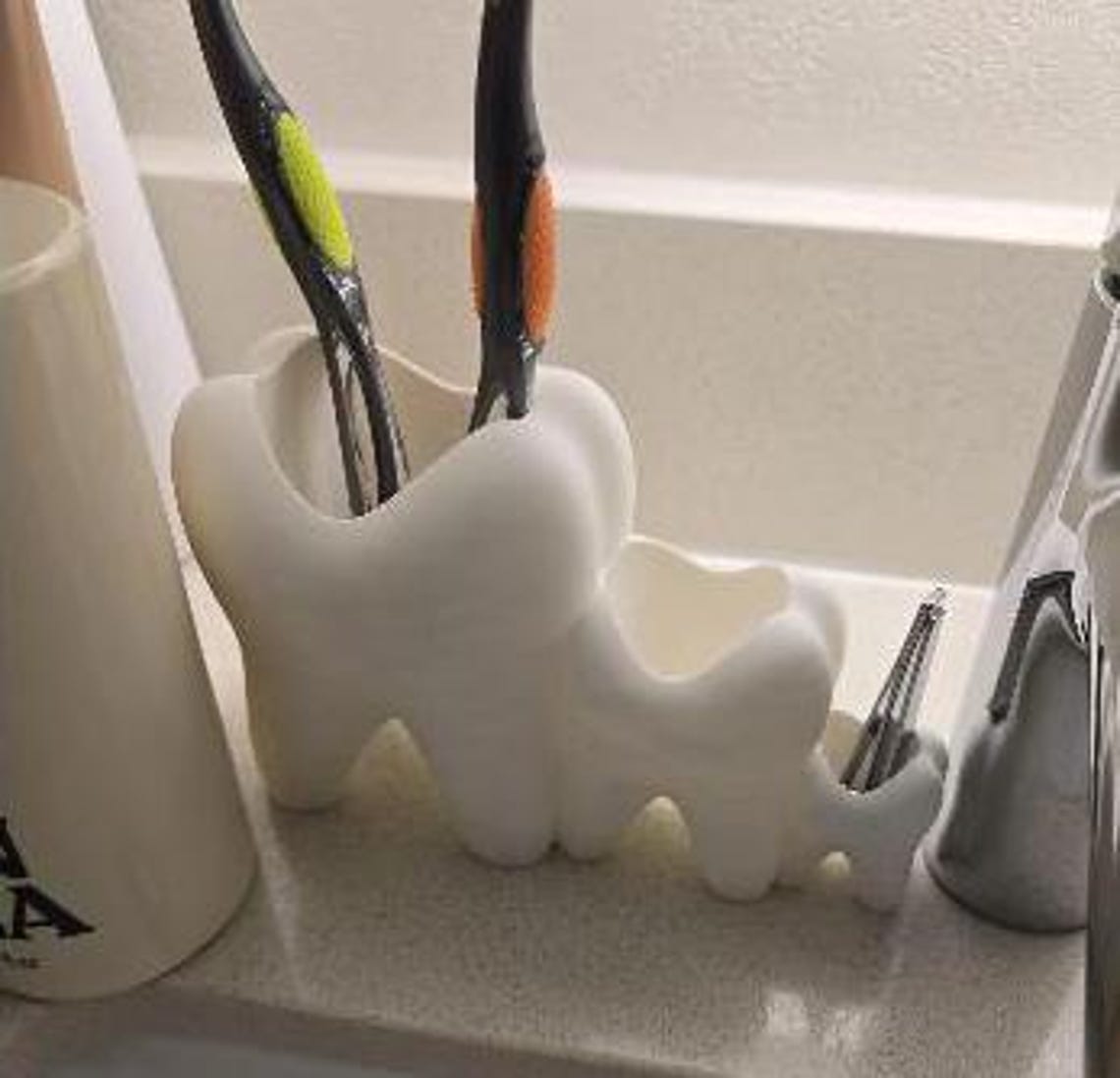 Triple Toothbrush Holder 3D Printed Tooth Design White Dental Organizer ...