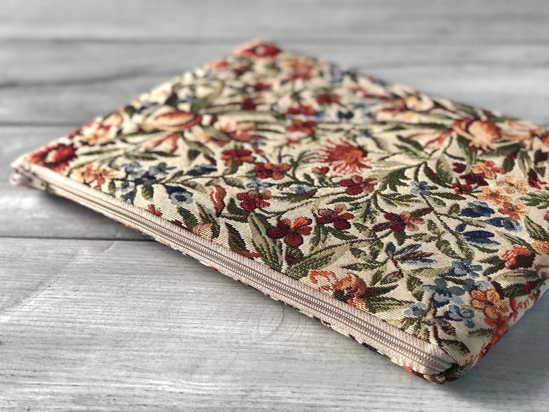 Padded Laptop Sleeve, Unique Computer Case, Handmade Sleeve for Ipad ...