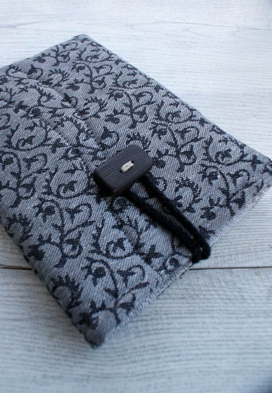 Linen Laptop Sleeve: Padded Computer Case With Wooden Button -perfect ...