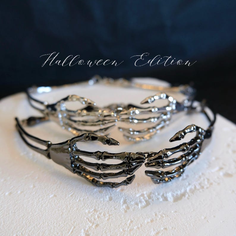 Skeleton Hand Choker: Silver Gothic Halloween Necklace | Mother's Gift ...