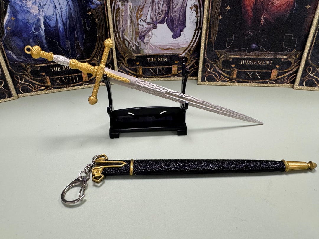 Elden Ring Lordsworn's Greatsword Keychains Ornament - Etsy
