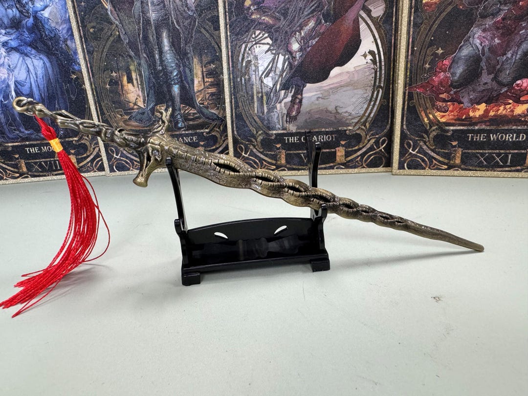 Sacred Relic Sword Keychains Elden Ring Greatsword Model Ornament - Etsy