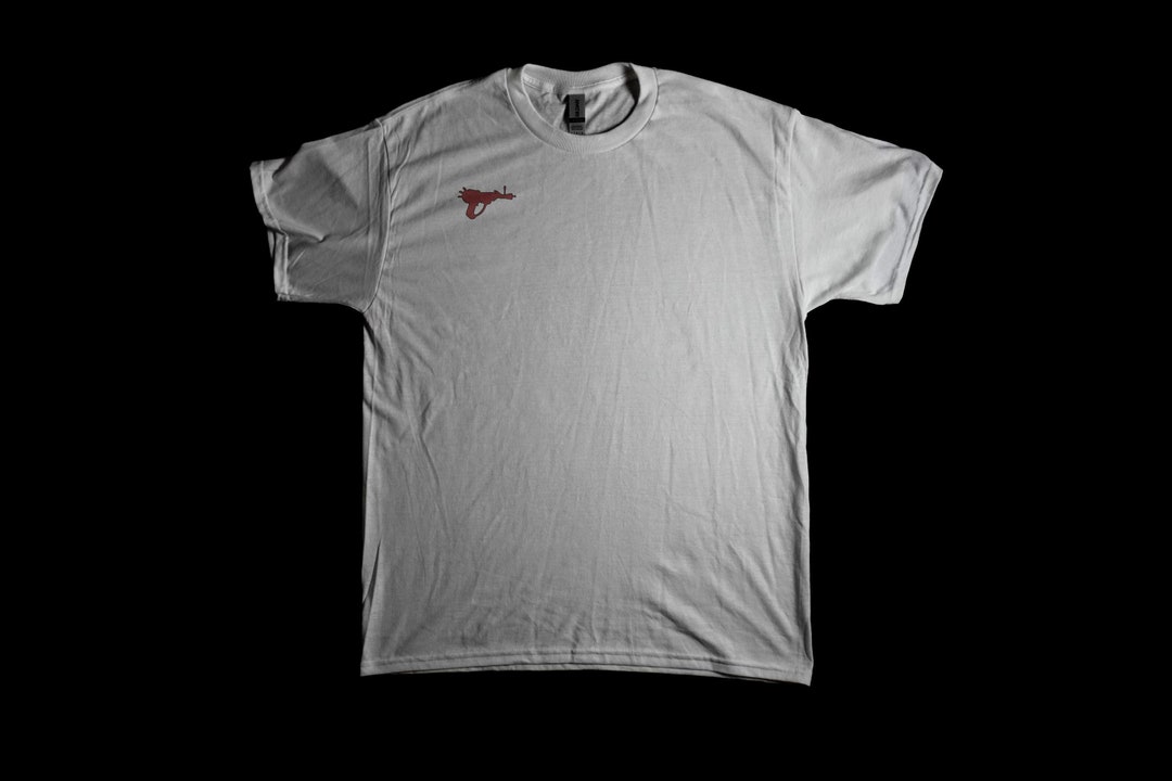 Call of Duty Zombies "ray Gun" Pocket Tee - Minimalist Graphic Design ...