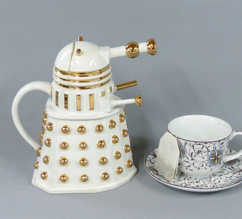 Imperial Dalek Teapot- Exterminate - White and Gold Robot Teapot ...