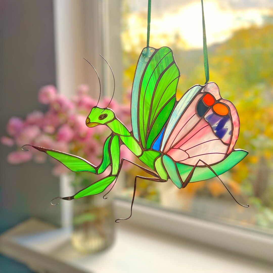 Praying Mantis Stained Glass Window Hangings / Light Catcher / Mantis ...