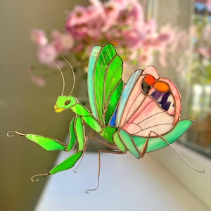 Praying Mantis Stained Glass Window Hangings / Light Catcher / Mantis ...