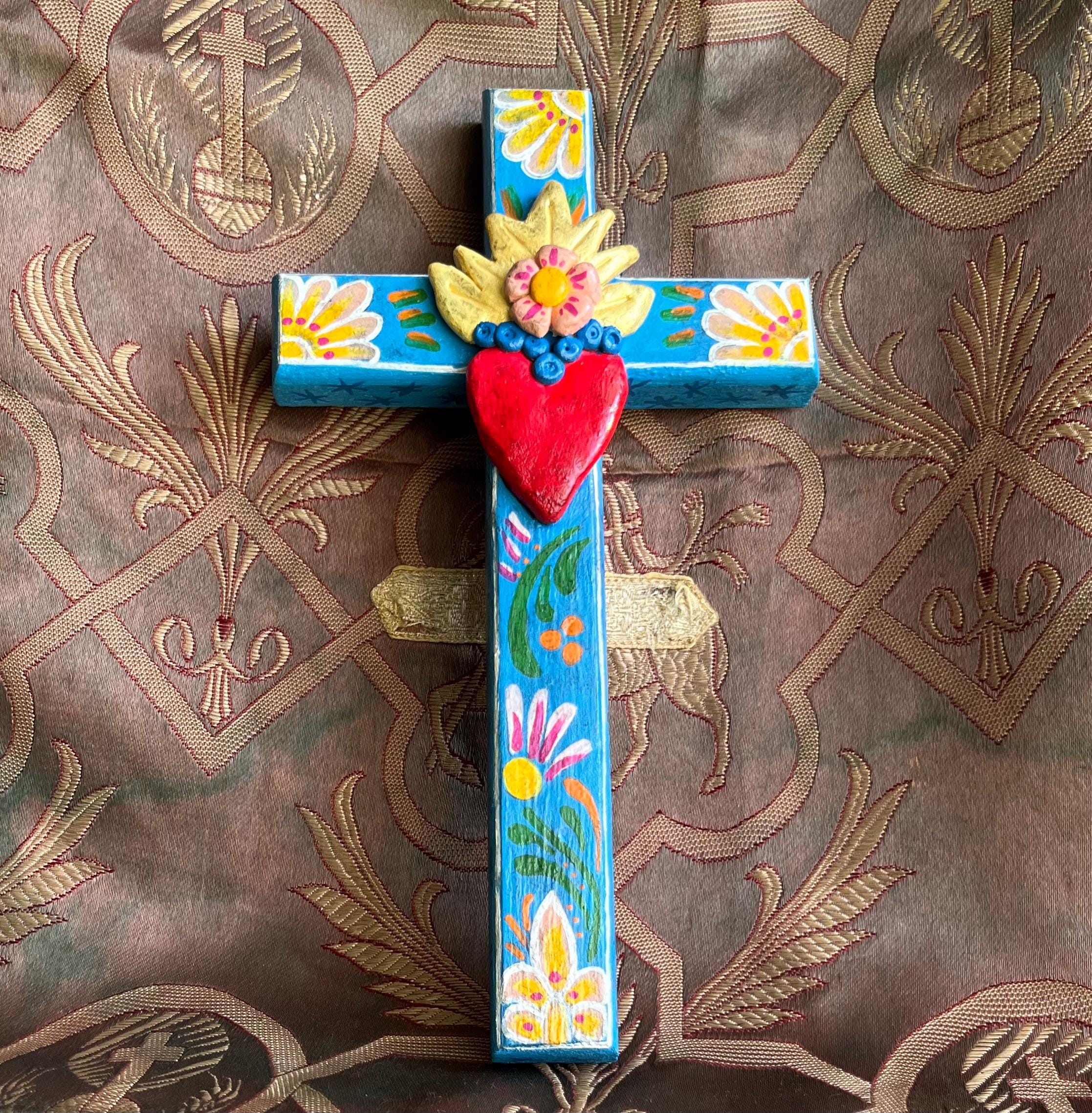Vintage Painted Cross With Sacred Heart of Jesus and Flower Motif ...