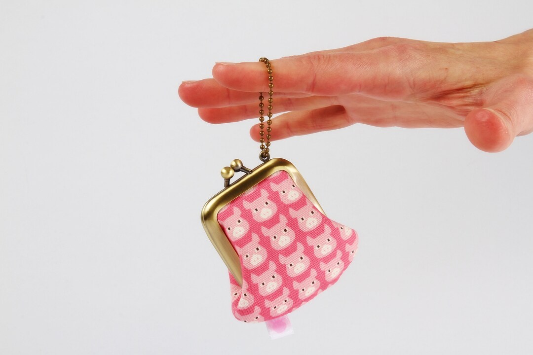 Coin Purse Keychain - Chibi Pigs - Cutie Purse / Kiss Lock Mini Purse ...