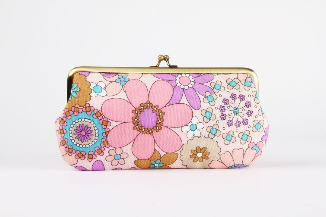 Frame Purse With Two Sections - Vintage Flowers in Pink and Purple ...