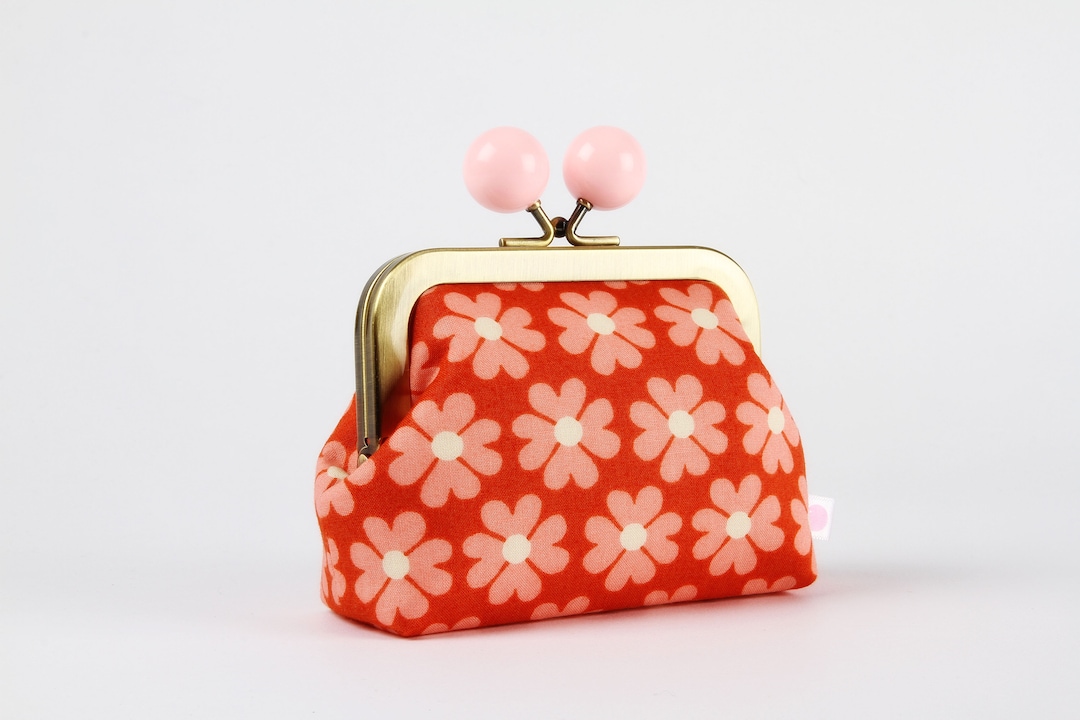 Metal Frame Coin Purse With Color Bobble - Heart Flowers in Pecan ...