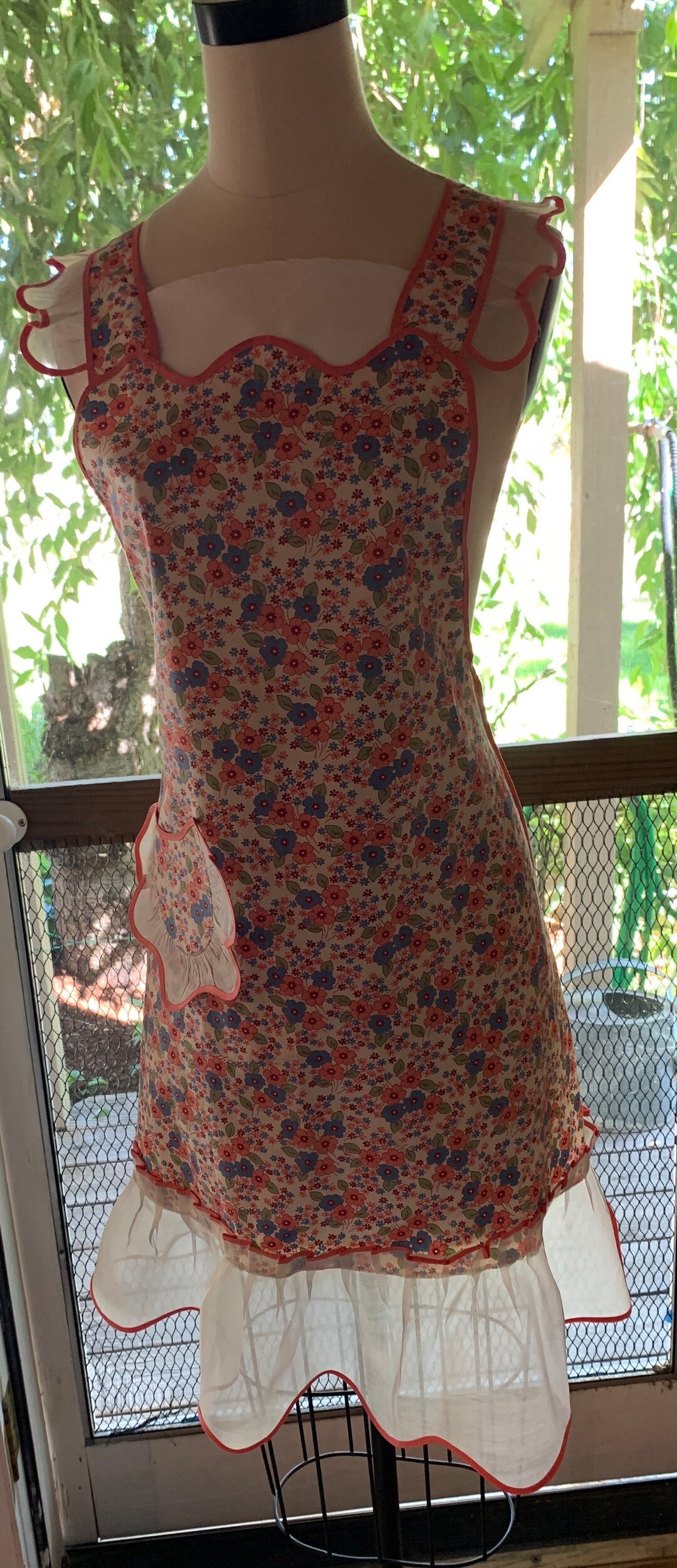 Sweet Cotton Floral Pinafore Style 1930’s Apron - Etsy