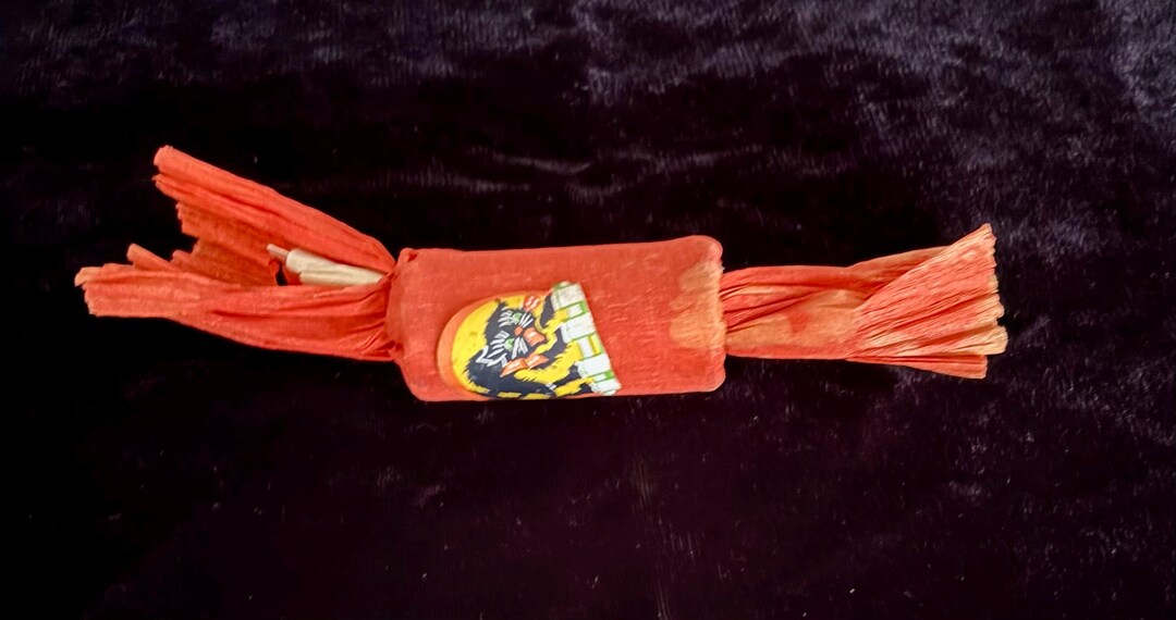 Vintage Crepe Paper Halloween Popper/cracker - Etsy