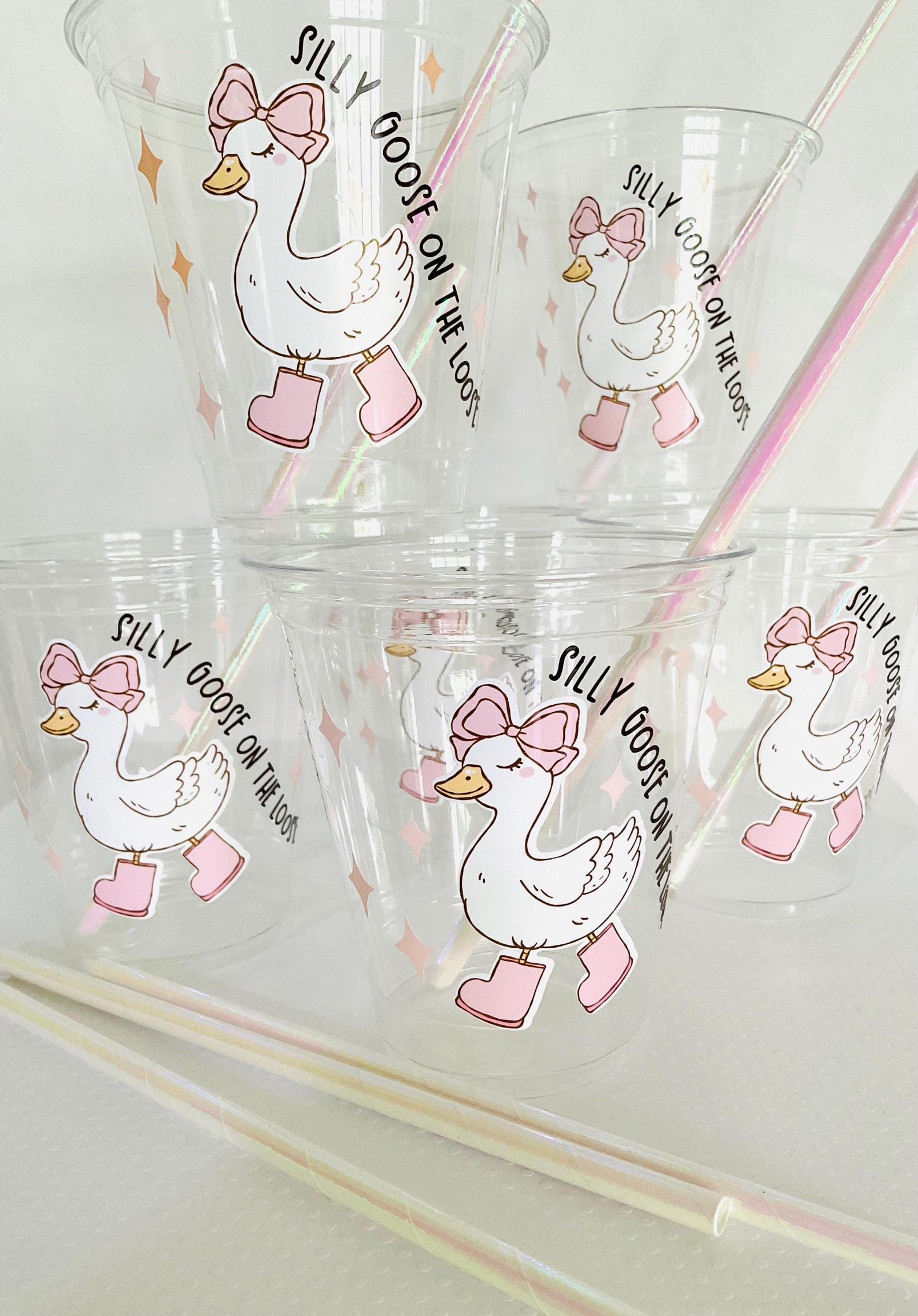 Silly Goose on the Loose Plastic Disposable Drink Party Cups 12 Oz ...